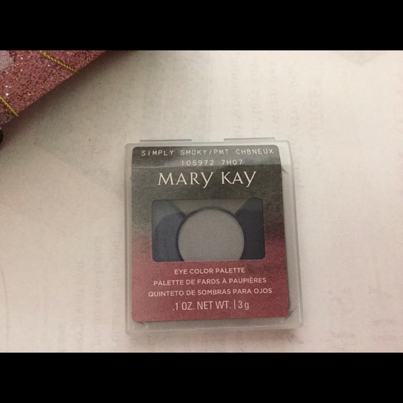 Mary Kay | Makeup | Simply Smoke Eye Color Palette By Mary Kay | Poshmark